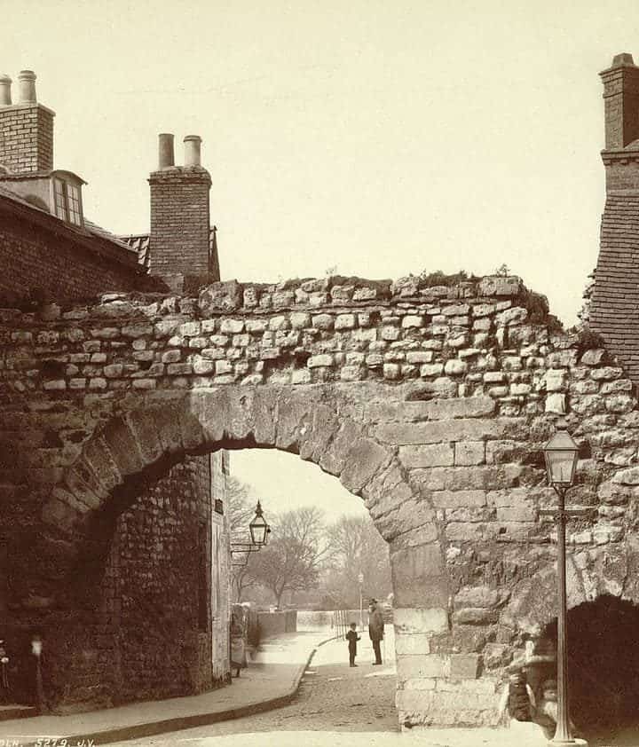 Newport Arch - The Oldest Arch In The United Kingdom